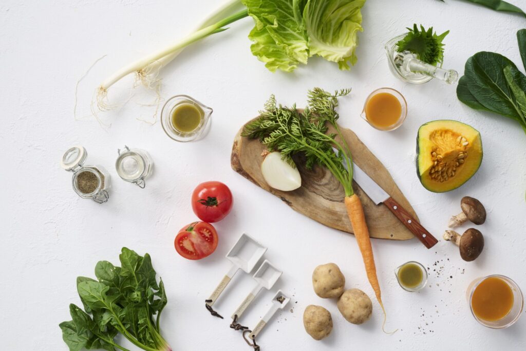 石井食品から初のD2Cブランド開始 素材以上の価値を提供するをコンセプトにした 「WE VEGETABLE」から第一弾商品としてスープ2種が新発売！｜石井食品株式会社